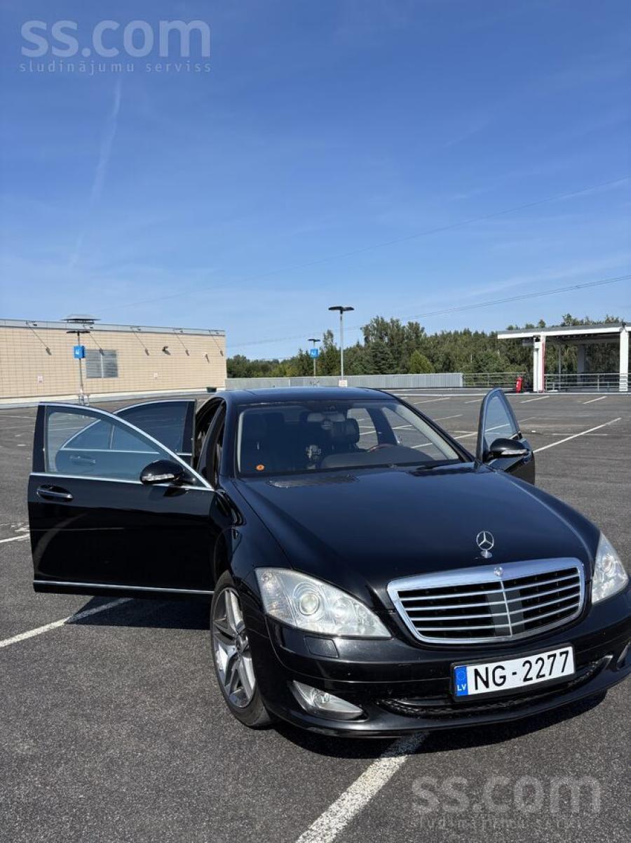 Melns Mercedes-Benz S 320 2008 Valmiera, ar dzinēja tilpumu 3.00 L un nobraukumu 296 tūkst. km par 7450 €, foto 5 vietnē AUTOMOTO.COM.LV