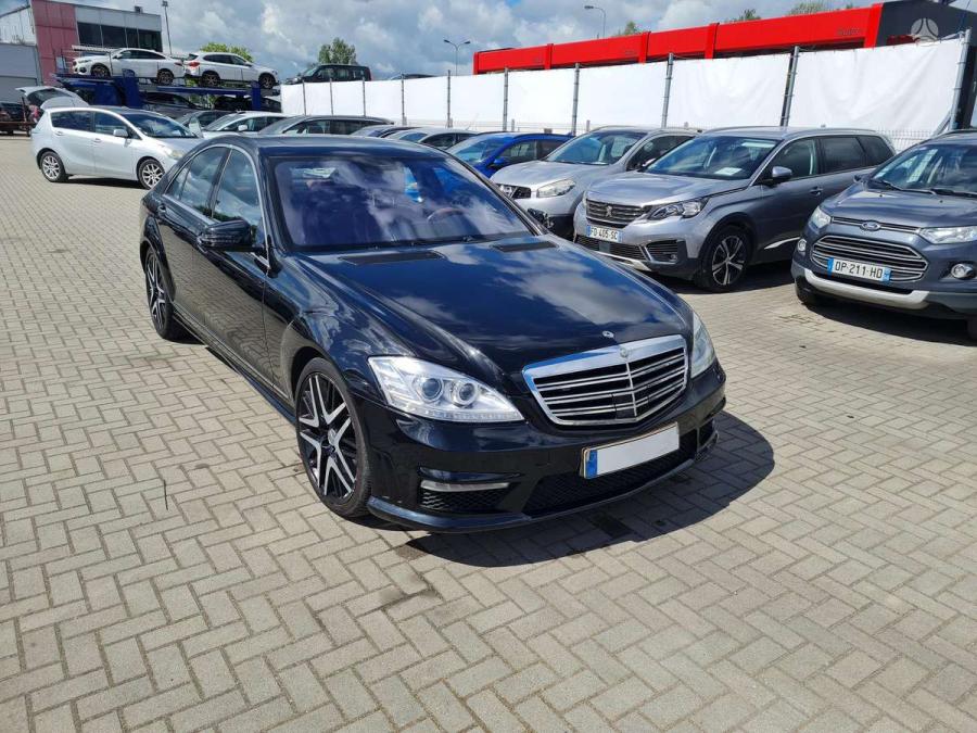 Melns Mercedes-Benz S 320 2008 Tauragė, ar dzinēja tilpumu 2.99 L un nobraukumu 330 tūkst. km par 6750 €, foto 4 vietnē AUTOMOTO.COM.LV