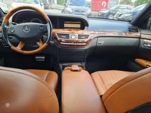 Melns Mercedes-Benz S 320 2008 Tauragė, ar dzinēja tilpumu 2.99 L un nobraukumu 330 tūkst. km par 6750 €, foto 6 vietnē AUTOMOTO.COM.LV