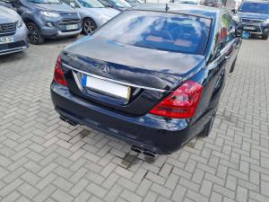 Melns Mercedes-Benz S 320 2008 Tauragė, ar dzinēja tilpumu 2.99 L un nobraukumu 330 tūkst. km par 6750 €, foto 14 vietnē AUTOMOTO.COM.LV