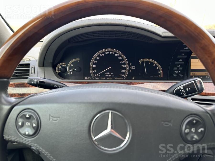 Melns Mercedes-Benz S 320 2009 Saldus, ar dzinēja tilpumu 3.00 L un nobraukumu 347 tūkst. km par 8500 €, foto 21 vietnē AUTOMOTO.COM.LV