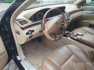 Черный Мерседес С 320 2009 в Рига, объемом двигателя 3.00 л и пробегом 164 тыс. км за 13900 €, фото 8 на AUTOMOTO.COM.LV