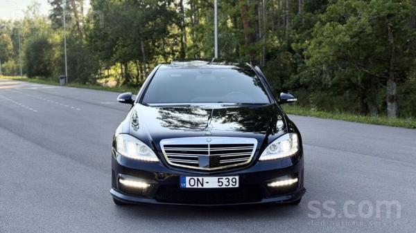 Black Mercedes-Benz S 320 2009 in Madona, with an engine capacity of 3.00 L and mileage of 433 thousand km for 6650 €, photo 7 on AUTOMOTO.COM.LV