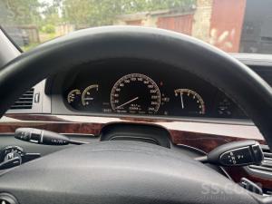 Melns Mercedes-Benz S 320 2009 Liepāja, ar dzinēja tilpumu 3.00 L un nobraukumu 234 tūkst. km par 6999 €, foto 12 vietnē AUTOMOTO.COM.LV