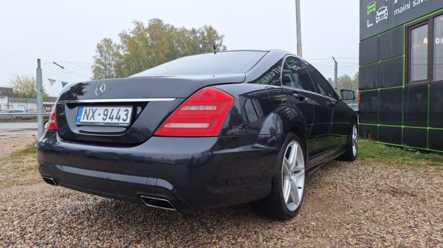 Melns Mercedes-Benz S 320 2010 Rīga, ar dzinēja tilpumu 3.50 L un nobraukumu 225 tūkst. km par 11490 €, foto 5 vietnē AUTOMOTO.COM.LV