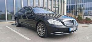 Black Mercedes-Benz S 320 2011 in Vilnius, with an engine capacity of 2.99 L and mileage of 363 thousand km for 8500 €, photo 3 on AUTOMOTO.COM.LV
