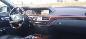 Black Mercedes-Benz S 320 2011 in Vilnius, with an engine capacity of 2.99 L and mileage of 363 thousand km for 8500 €, photo 15 on AUTOMOTO.COM.LV