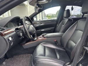 Melns Mercedes-Benz S 320 2012 Viļņa, ar dzinēja tilpumu 0.00 L un nobraukumu 335 tūkst. km par 10000 €, foto 10 vietnē AUTOMOTO.COM.LV