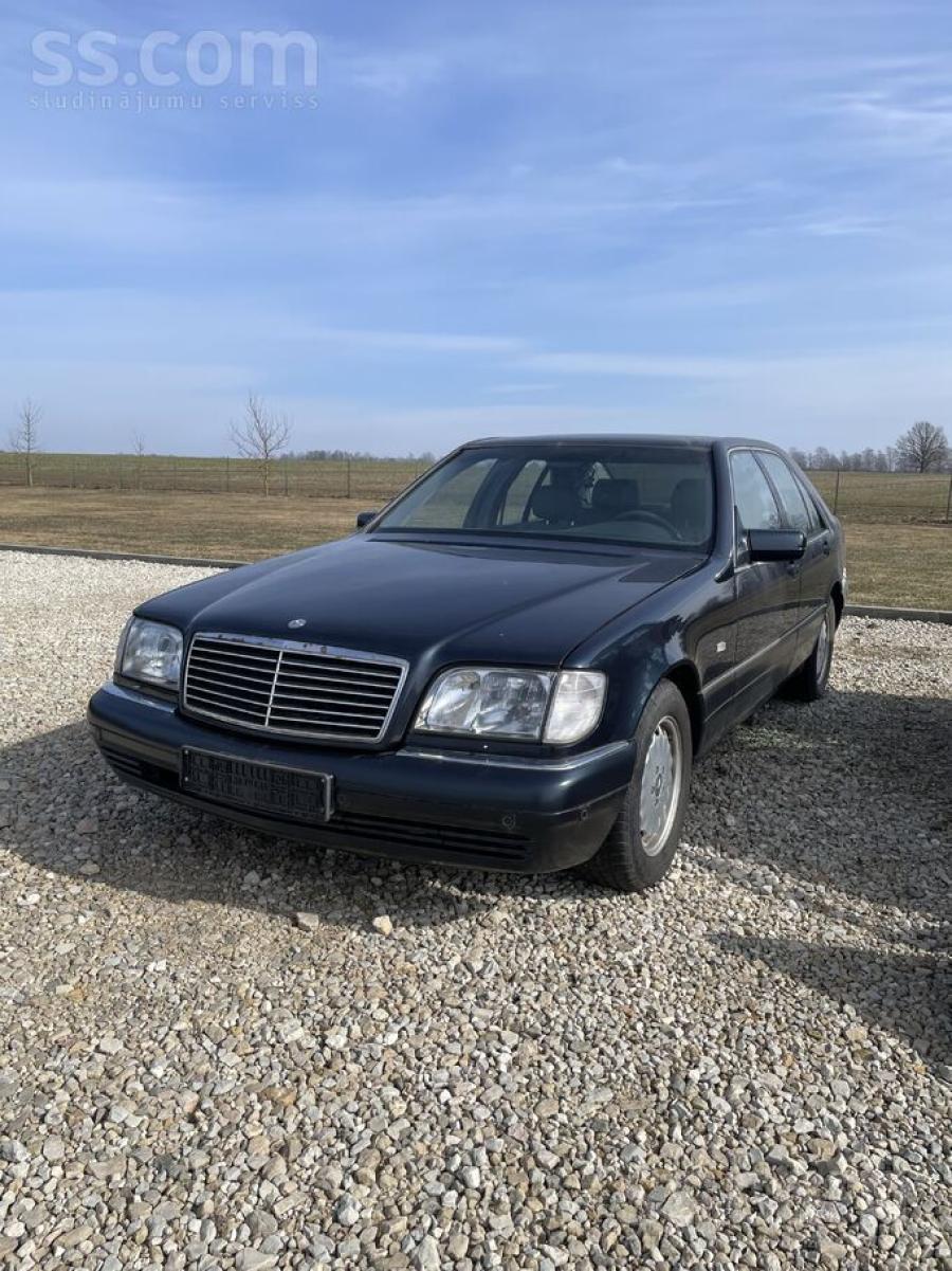 Zils Mercedes-Benz S 320 1999 Aizkraukle, ar dzinēja tilpumu 3.20 L un nobraukumu 380 tūkst. km par 8000 €, foto 1 vietnē AUTOMOTO.COM.LV