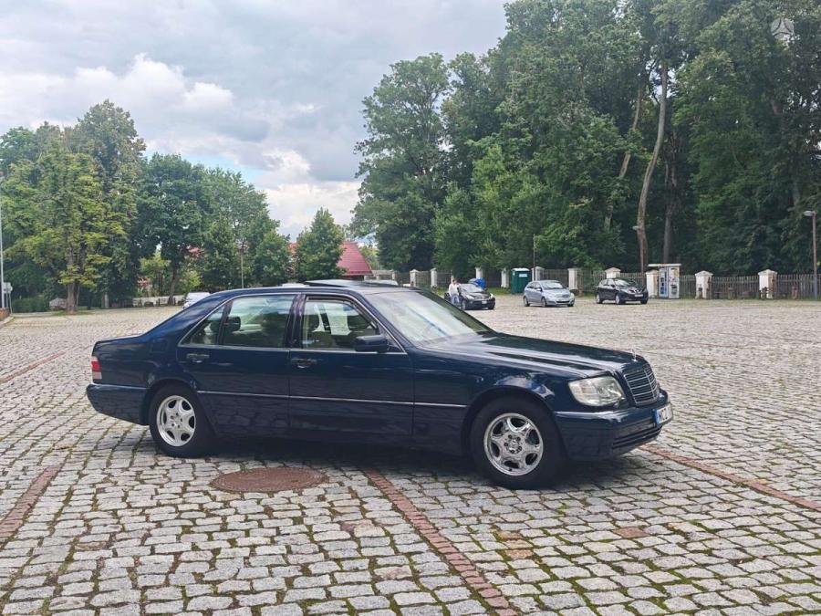 Синий Мерседес С 320 1999 в Шяуляй, объемом двигателя 3.20 л и пробегом 138 тыс. км за 19999 €, фото 4 на AUTOMOTO.COM.LV