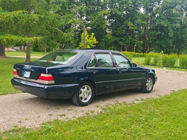 Zils Mercedes-Benz S 320 1999 Šauļi, ar dzinēja tilpumu 3.20 L un nobraukumu 138 tūkst. km par 19999 €, foto 10 vietnē AUTOMOTO.COM.LV