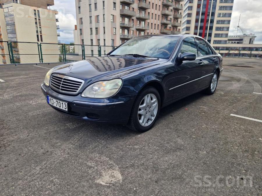 Zils Mercedes-Benz S 320 1999 Rīga, ar dzinēja tilpumu 3.20 L un nobraukumu 195 tūkst. km par 4200 €, foto 1 vietnē AUTOMOTO.COM.LV