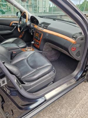 Zils Mercedes-Benz S 320 1999 Rīga, ar dzinēja tilpumu 3.20 L un nobraukumu 195 tūkst. km par 4200 €, foto 6 vietnē AUTOMOTO.COM.LV