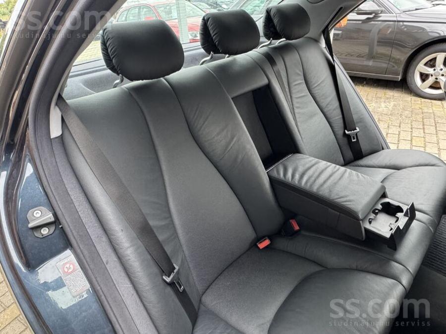 Zils Mercedes-Benz S 320 2002 Talsi, ar dzinēja tilpumu 3.20 L un nobraukumu 273 tūkst. km par 3695 €, foto 19 vietnē AUTOMOTO.COM.LV