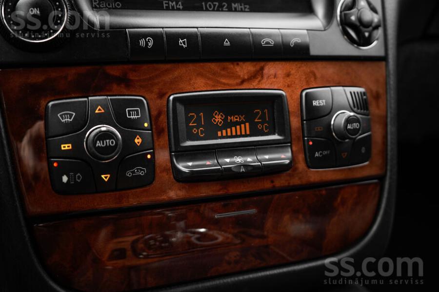 Zils Mercedes-Benz S 320 2005 Rīga, ar dzinēja tilpumu 3.20 L un nobraukumu 351 tūkst. km par 4750 €, foto 22 vietnē AUTOMOTO.COM.LV
