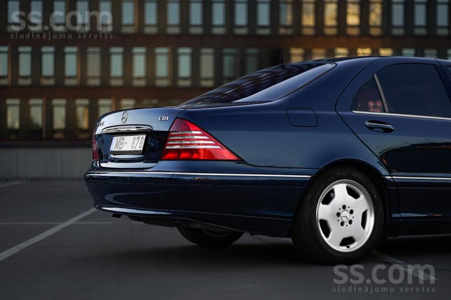 Zils Mercedes-Benz S 320 2005 Rīga, ar dzinēja tilpumu 3.20 L un nobraukumu 351 tūkst. km par 4750 €, foto 28 vietnē AUTOMOTO.COM.LV