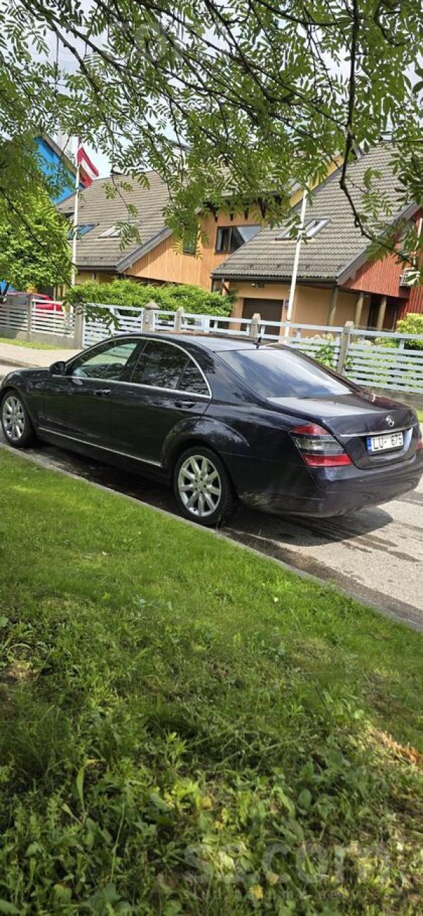 Zils Mercedes-Benz S 320 2007 Rīga, ar dzinēja tilpumu 3.00 L un nobraukumu 290 tūkst. km par 5250 €, foto 1 vietnē AUTOMOTO.COM.LV