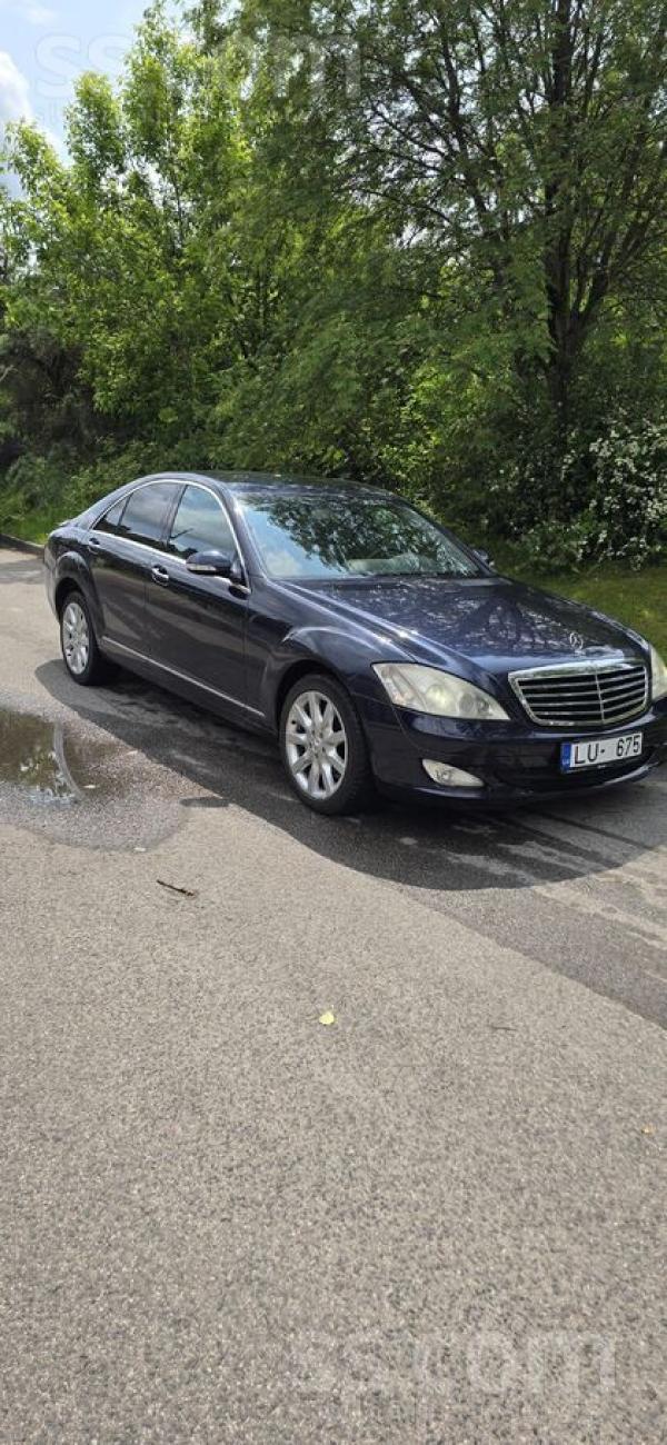 Zils Mercedes-Benz S 320 2007 Rīga, ar dzinēja tilpumu 3.00 L un nobraukumu 290 tūkst. km par 5250 €, foto 2 vietnē AUTOMOTO.COM.LV