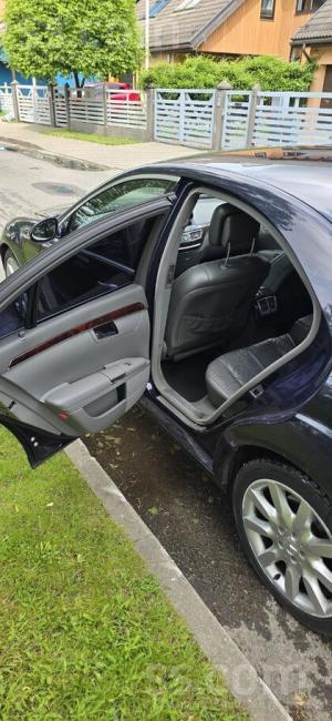 Blue Mercedes-Benz S 320 2007 in Riga, with an engine capacity of 3.00 L and mileage of 290 thousand km for 5250 €, photo 6 on AUTOMOTO.COM.LV