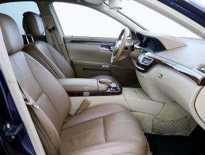 Blue Mercedes-Benz S 320 2007 in Tallinn, with an engine capacity of 3.00 L and mileage of 350 thousand km for 4999 €, photo 7 on AUTOMOTO.COM.LV