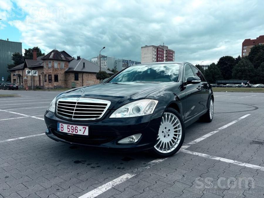 Zils Mercedes-Benz S 320 2007 Rīga, ar dzinēja tilpumu 3.00 L un nobraukumu 0 tūkst. km par 5999 €, foto 1 vietnē AUTOMOTO.COM.LV