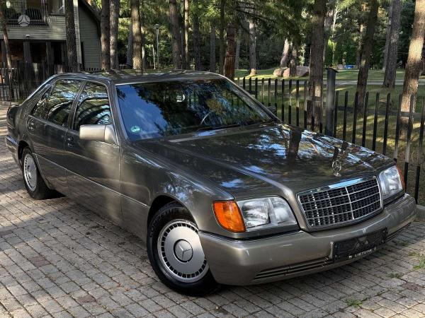 Brūns Mercedes-Benz S 320 1993 Prienai, ar dzinēja tilpumu 3.20 L un nobraukumu 352 tūkst. km par 8750 €, foto 1 vietnē AUTOMOTO.COM.LV