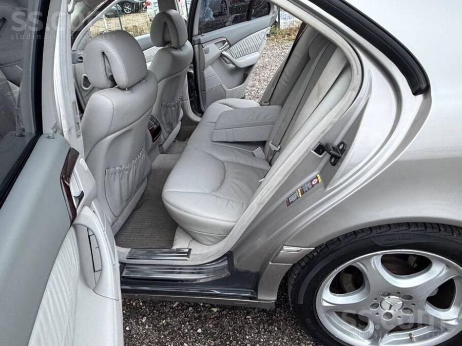 Brūns Mercedes-Benz S 320 2004 Rīga, ar dzinēja tilpumu 3.20 L un nobraukumu 0 tūkst. km par 4750 €, foto 21 vietnē AUTOMOTO.COM.LV