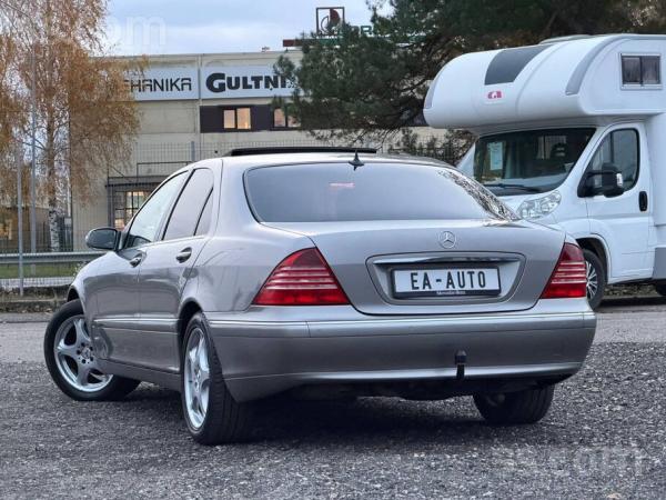 Brown Mercedes-Benz S 320 2004 in Riga, with an engine capacity of 3.20 L and mileage of 0 thousand km for 4490 €, photo 2 on AUTOMOTO.COM.LV