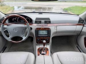 Brūns Mercedes-Benz S 320 2004 Rīga, ar dzinēja tilpumu 3.20 L un nobraukumu 0 tūkst. km par 4950 €, foto 19 vietnē AUTOMOTO.COM.LV