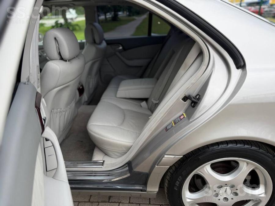 Brūns Mercedes-Benz S 320 2004 Rīga, ar dzinēja tilpumu 3.20 L un nobraukumu 0 tūkst. km par 4950 €, foto 21 vietnē AUTOMOTO.COM.LV