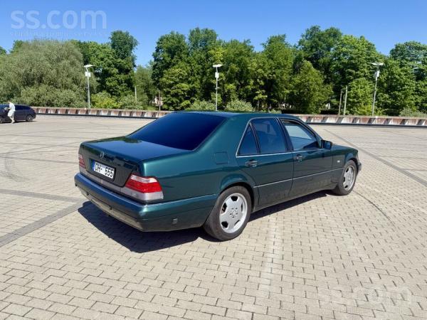 Zaļš Mercedes-Benz S 320 1998 Rīga, ar dzinēja tilpumu 3.20 L un nobraukumu 272 tūkst. km par 7555 €, foto 3 vietnē AUTOMOTO.COM.LV