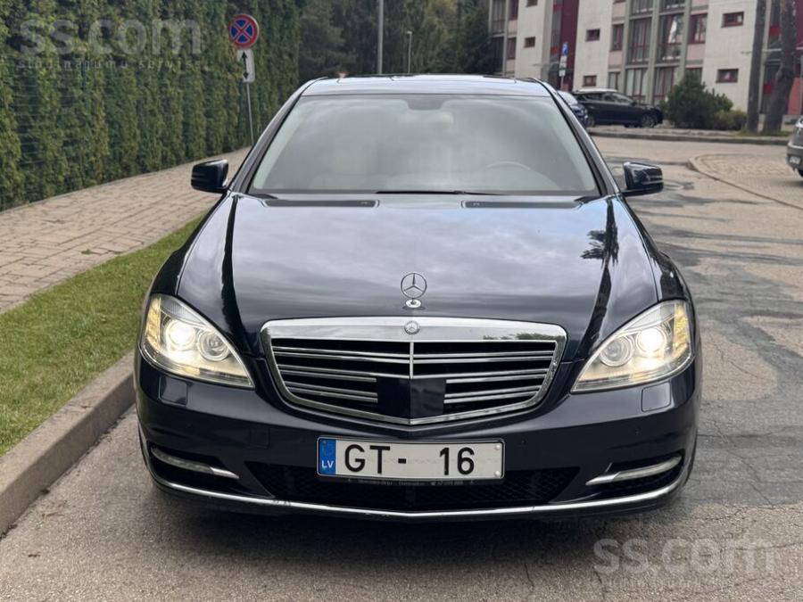 Зеленый Мерседес С 320 2006 в Рига, объемом двигателя 3.00 л и пробегом 0 тыс. км за 7500 €, фото 11 на AUTOMOTO.COM.LV