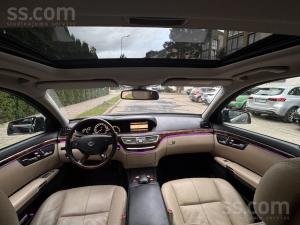 Зеленый Мерседес С 320 2006 в Рига, объемом двигателя 3.00 л и пробегом 0 тыс. км за 7500 €, фото 21 на AUTOMOTO.COM.LV