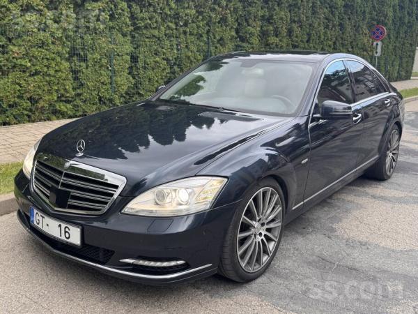 Zaļš Mercedes-Benz S 320 2006 Rīga, ar dzinēja tilpumu 3.00 L un nobraukumu 0 tūkst. km par 7500 €, foto 6 vietnē AUTOMOTO.COM.LV