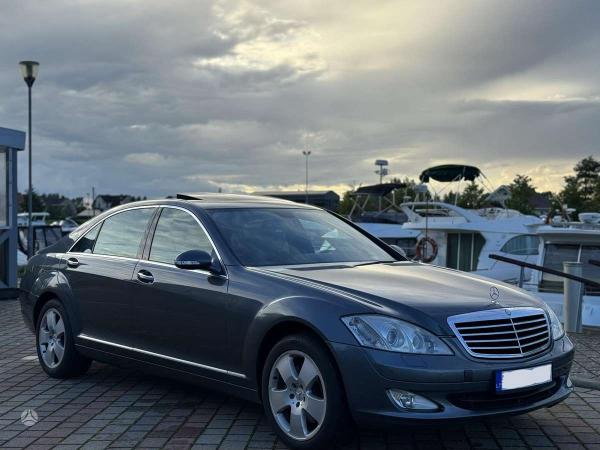 Pelēks Mercedes-Benz S 320 2006 Šilutė, ar dzinēja tilpumu 3.00 L un nobraukumu 316 tūkst. km par 4450 €, foto 2 vietnē AUTOMOTO.COM.LV