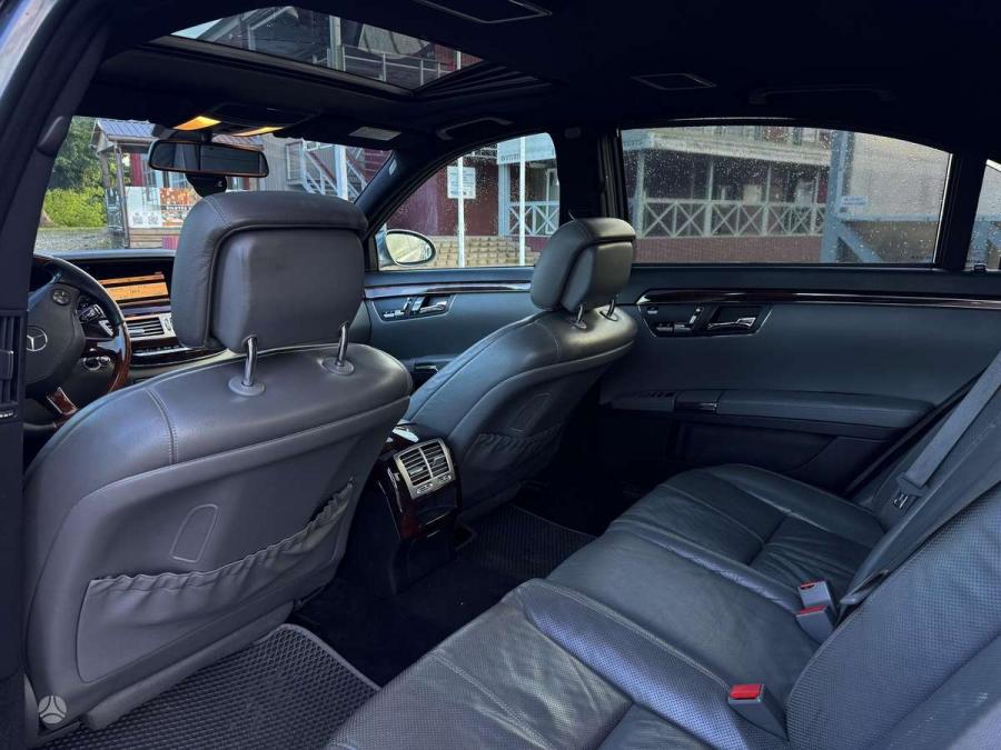 Pelēks Mercedes-Benz S 320 2006 Šilutė, ar dzinēja tilpumu 3.00 L un nobraukumu 316 tūkst. km par 4450 €, foto 6 vietnē AUTOMOTO.COM.LV