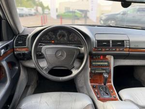 Grey Mercedes-Benz S 320 1997 in Vilnius, with an engine capacity of 3.20 L and mileage of 248 thousand km for 5250 €, photo 11 on AUTOMOTO.COM.LV