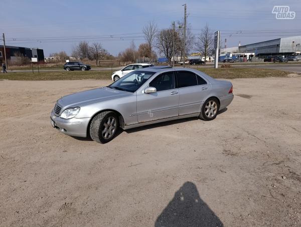 Серый Мерседес С 320 2000 в Каунас, объемом двигателя 3.20 л и пробегом 210 тыс. км за 1900 €, фото 5 на AUTOMOTO.COM.LV