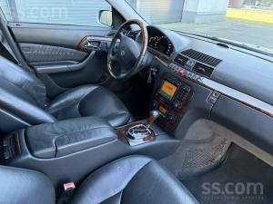 Серый Мерседес С 320 2001 в Рига, объемом двигателя 3.20 л и пробегом 260 тыс. км за 4500 €, фото 7 на AUTOMOTO.COM.LV