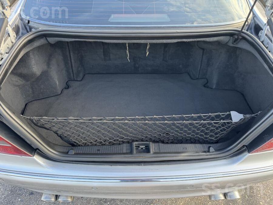 Grey Mercedes-Benz S 320 2001 in Daugavpils, with an engine capacity of 3.20 L and mileage of 307 thousand km for 3950 €, photo 7 on AUTOMOTO.COM.LV