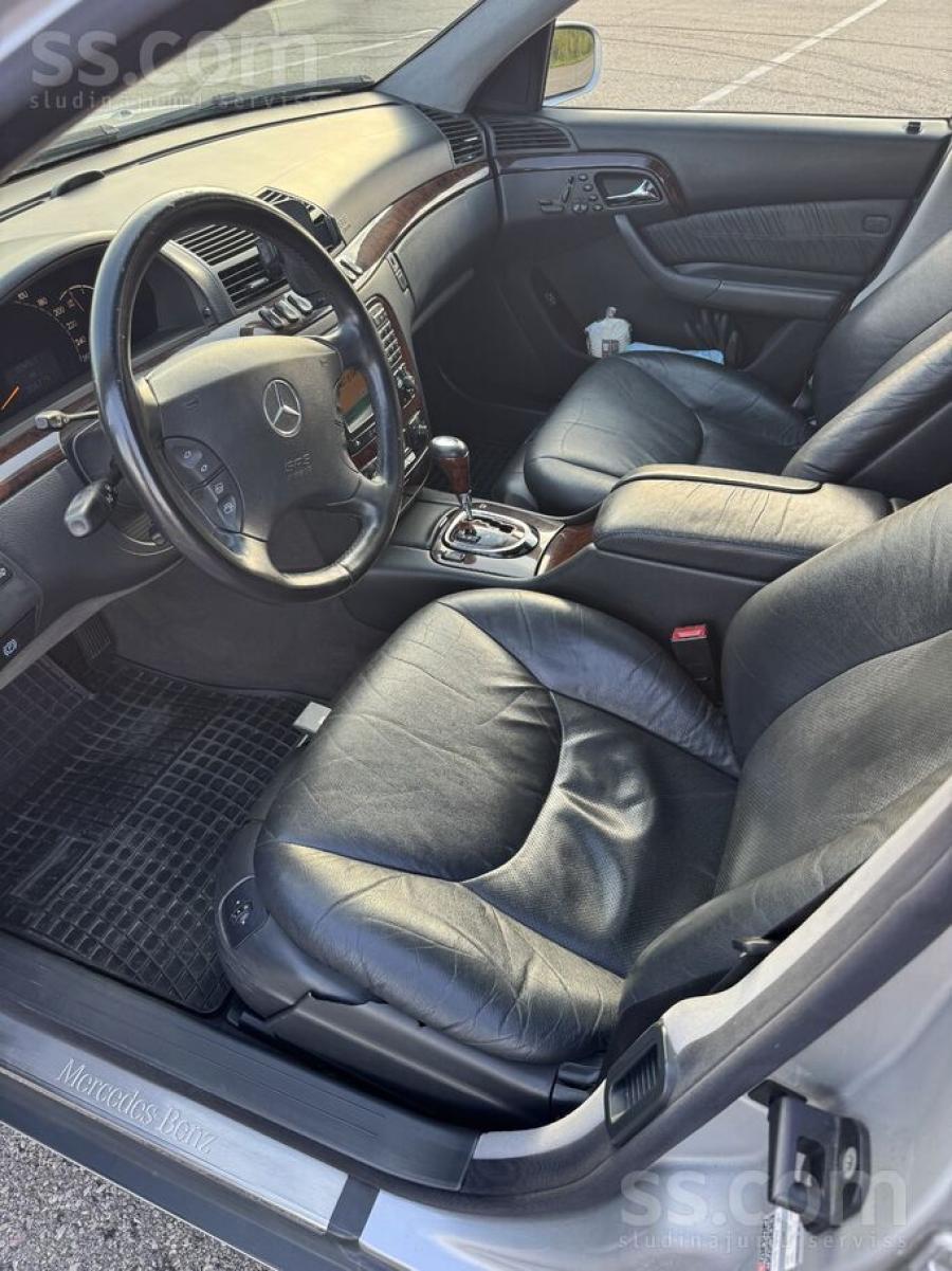 Grey Mercedes-Benz S 320 2001 in Daugavpils, with an engine capacity of 3.20 L and mileage of 307 thousand km for 3950 €, photo 9 on AUTOMOTO.COM.LV