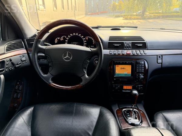 Grey Mercedes-Benz S 320 2001 in Riga, with an engine capacity of 3.20 L and mileage of 262 thousand km for 4500 €, photo 8 on AUTOMOTO.COM.LV