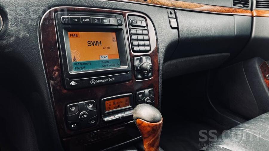 Pelēks Mercedes-Benz S 320 2002 Cēsis, ar dzinēja tilpumu 3.20 L un nobraukumu 682 tūkst. km par 800 €, foto 7 vietnē AUTOMOTO.COM.LV