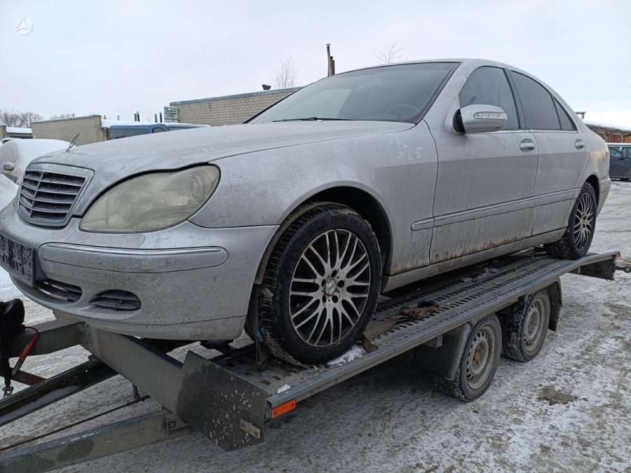 Pelēks Mercedes-Benz S 320 2004 Marijampole, ar dzinēja tilpumu 3.20 L un nobraukumu 322 tūkst. km par 1700 €, foto 2 vietnē AUTOMOTO.COM.LV