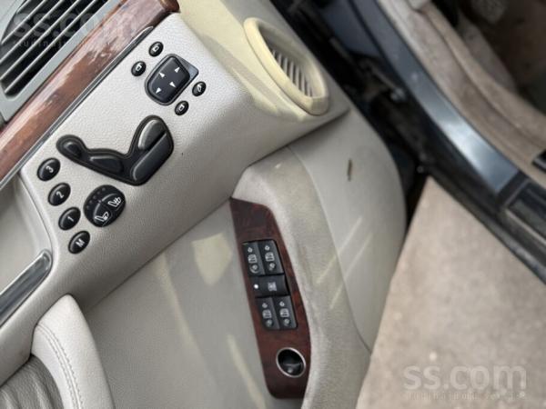 Серый Мерседес С 320 2004 в Елгава, объемом двигателя 3.20 л и пробегом 396 тыс. км за 2300 €, фото 5 на AUTOMOTO.COM.LV