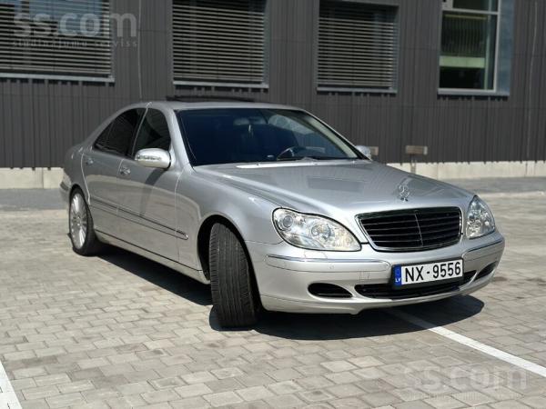 Grey Mercedes-Benz S 320 2004 in Riga, with an engine capacity of 3.20 L and mileage of 260 thousand km for 5500 €, photo 3 on AUTOMOTO.COM.LV