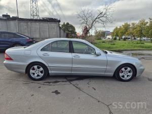 Pelēks Mercedes-Benz S 320 2004 Rīga, ar dzinēja tilpumu 3.20 L un nobraukumu 269 tūkst. km par 5590 €, foto 10 vietnē AUTOMOTO.COM.LV