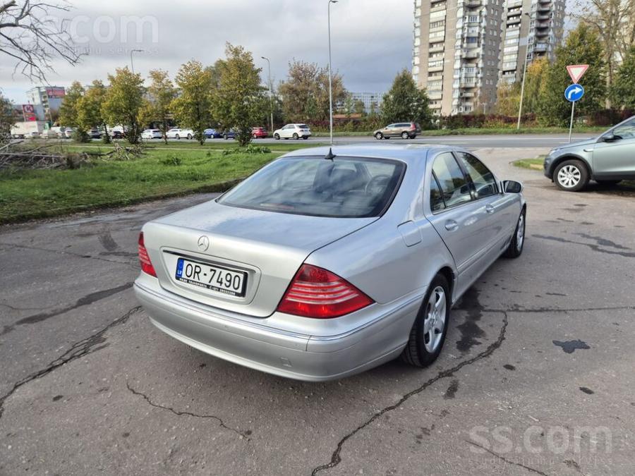 Pelēks Mercedes-Benz S 320 2004 Rīga, ar dzinēja tilpumu 3.20 L un nobraukumu 269 tūkst. km par 5590 €, foto 12 vietnē AUTOMOTO.COM.LV