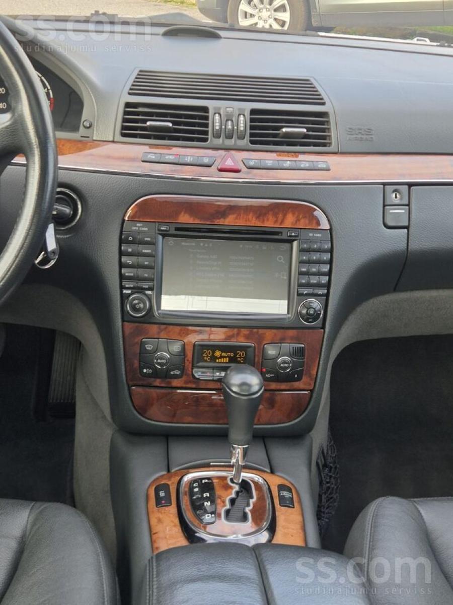 Pelēks Mercedes-Benz S 320 2004 Rīga, ar dzinēja tilpumu 3.20 L un nobraukumu 269 tūkst. km par 5590 €, foto 25 vietnē AUTOMOTO.COM.LV