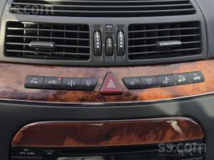 Pelēks Mercedes-Benz S 320 2004 Rīga, ar dzinēja tilpumu 3.20 L un nobraukumu 269 tūkst. km par 5590 €, foto 33 vietnē AUTOMOTO.COM.LV